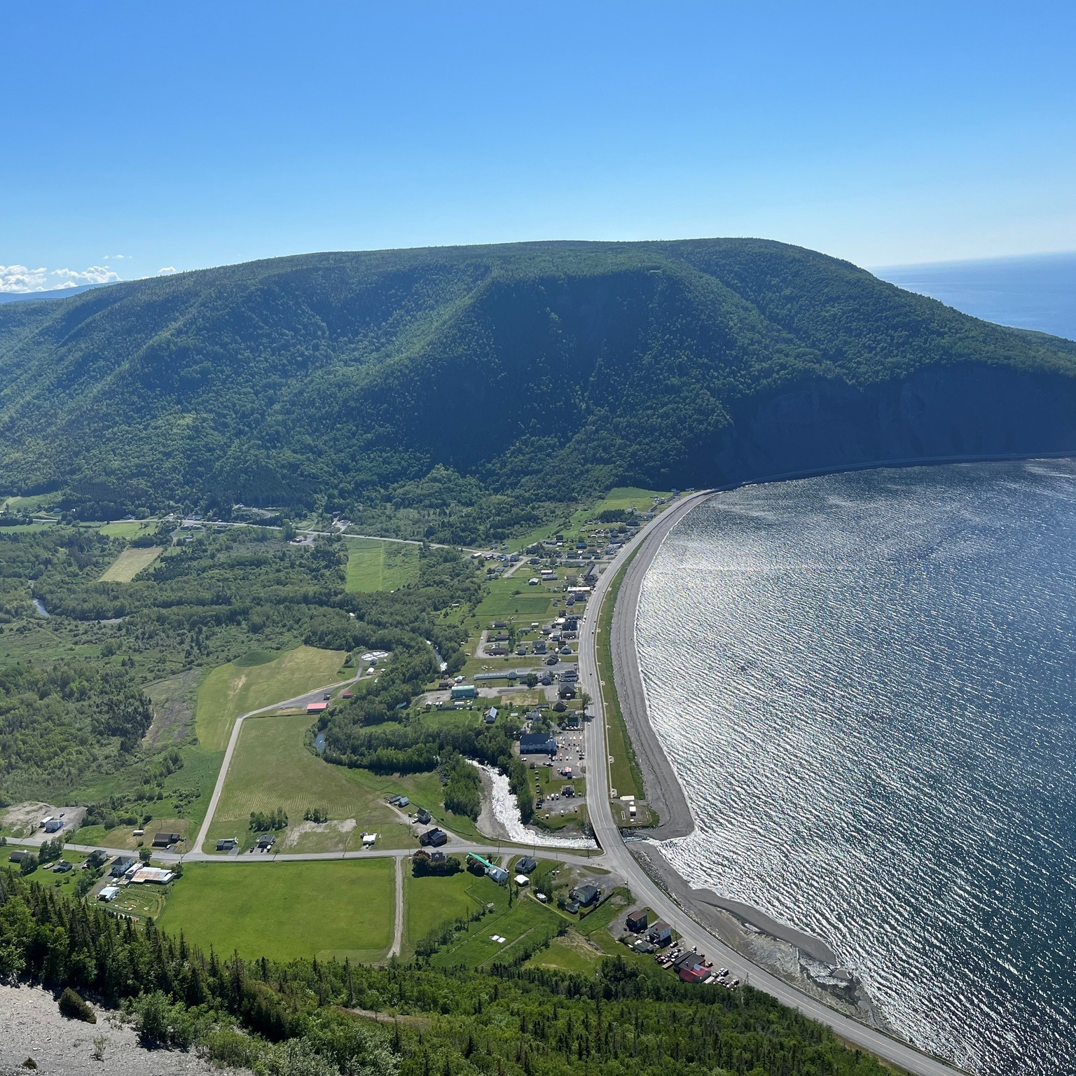 Tourisme estivale : la Haute-Gaspésie a tant à offrir! - 100.3